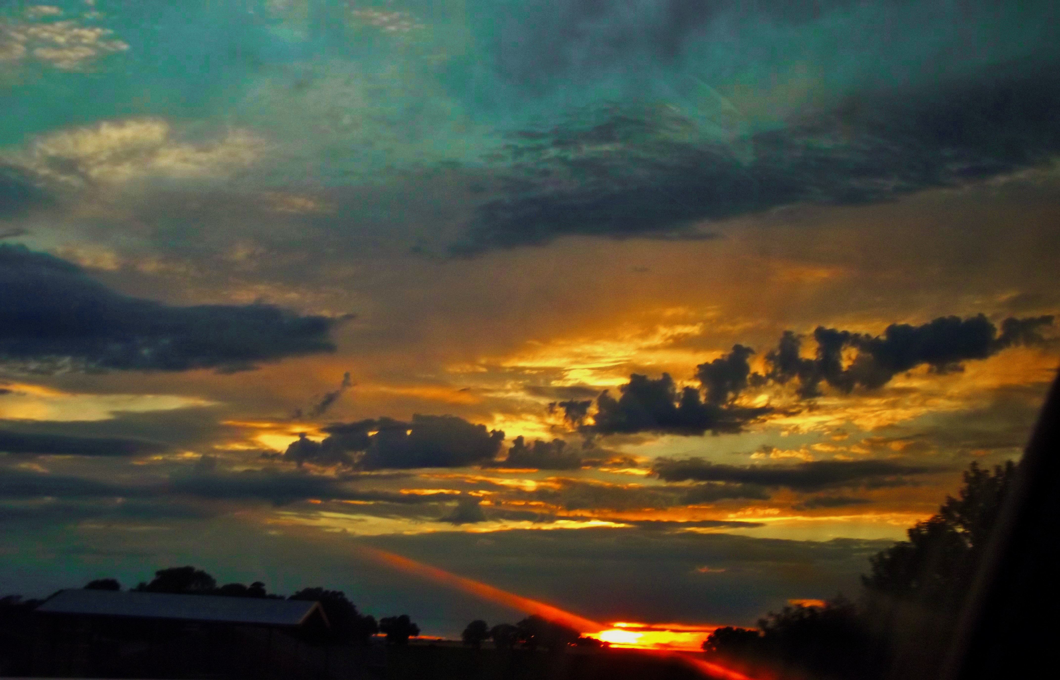 A Real Sunset FG - Desktop Wallpaper