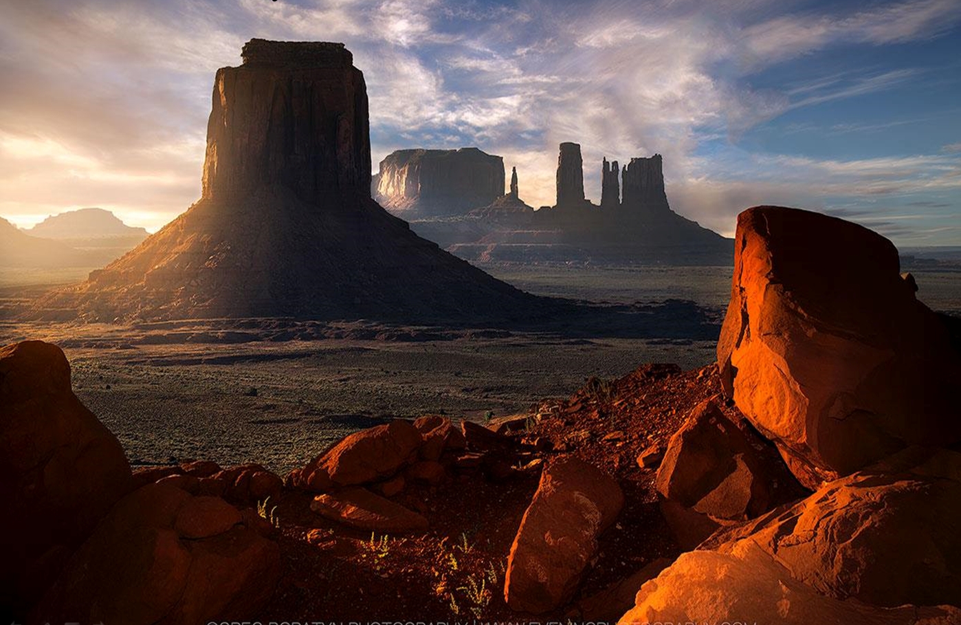 VAL - Desktop Wallpaper